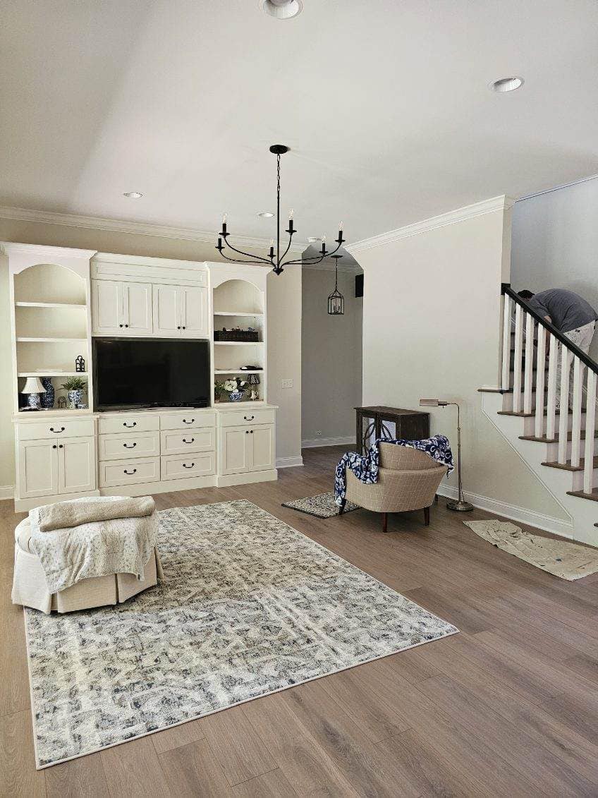 Elegant Interiors Painted in Feather Dawn OC-06 - Reardon Painting